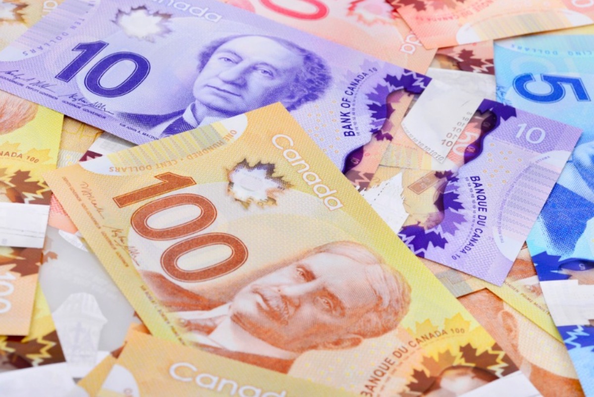 New GST Payment Of Up To $650 Is Now Being Sent To Canadians