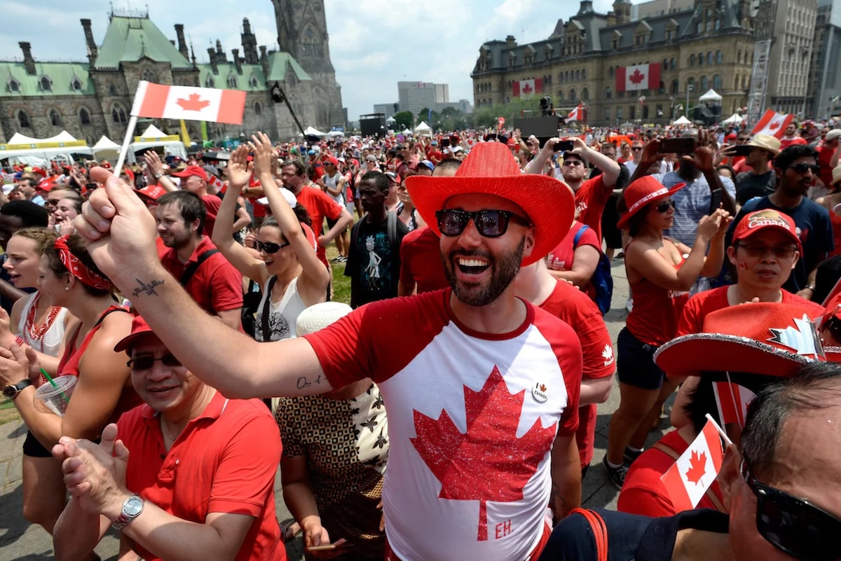 Canada’s Population Soars To 41.5 Million, But Growth Stalls